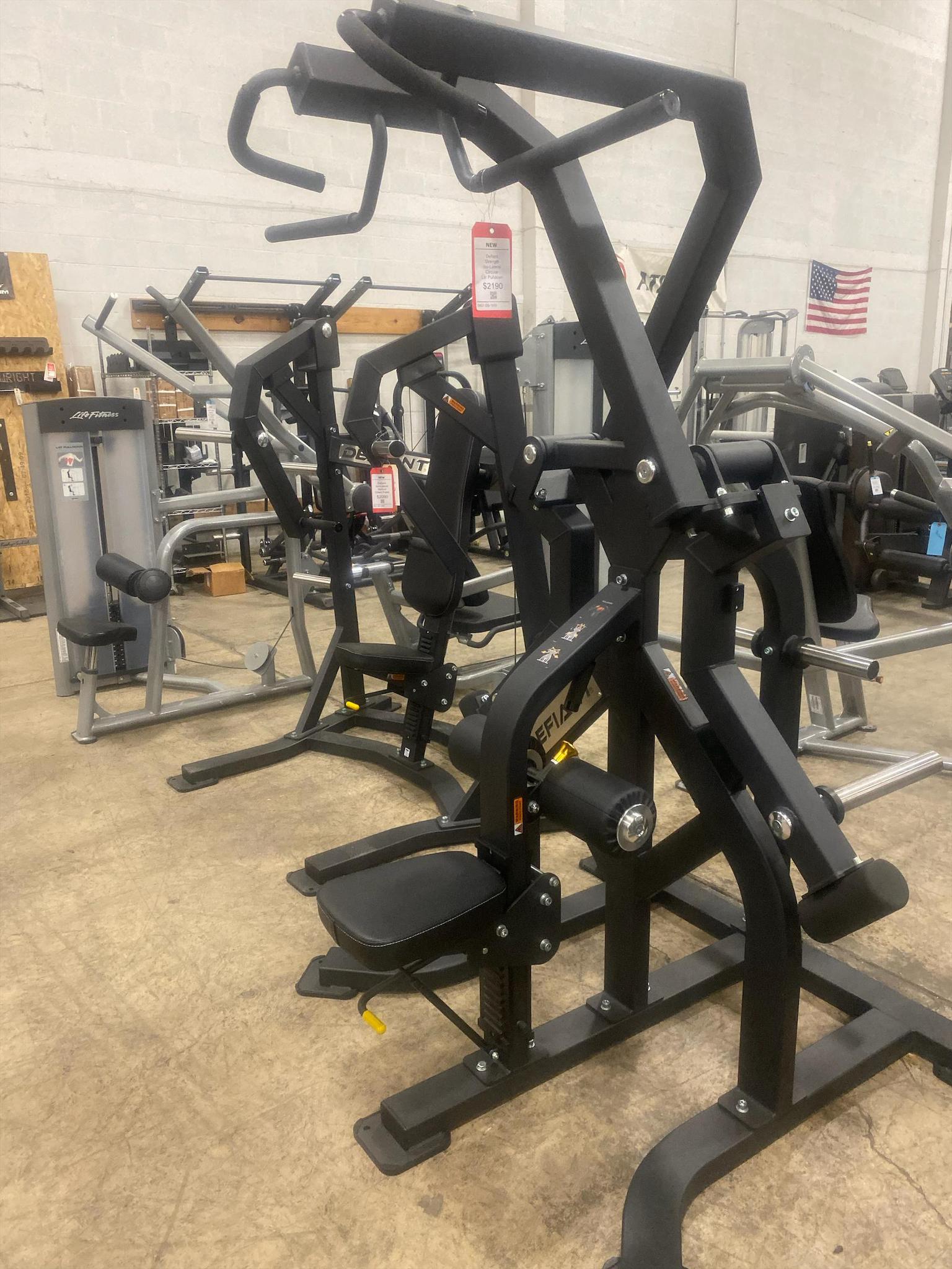 Defiant Strength Iso-Lateral Circular Lat Pulldown – Show Me Weights - Fitness Equipment Dealer